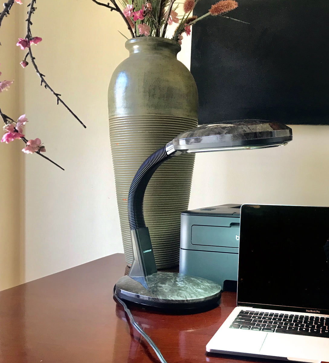 Lumiram Comfort-View™ Full Spectrum Desk Lamp – Healthlighting